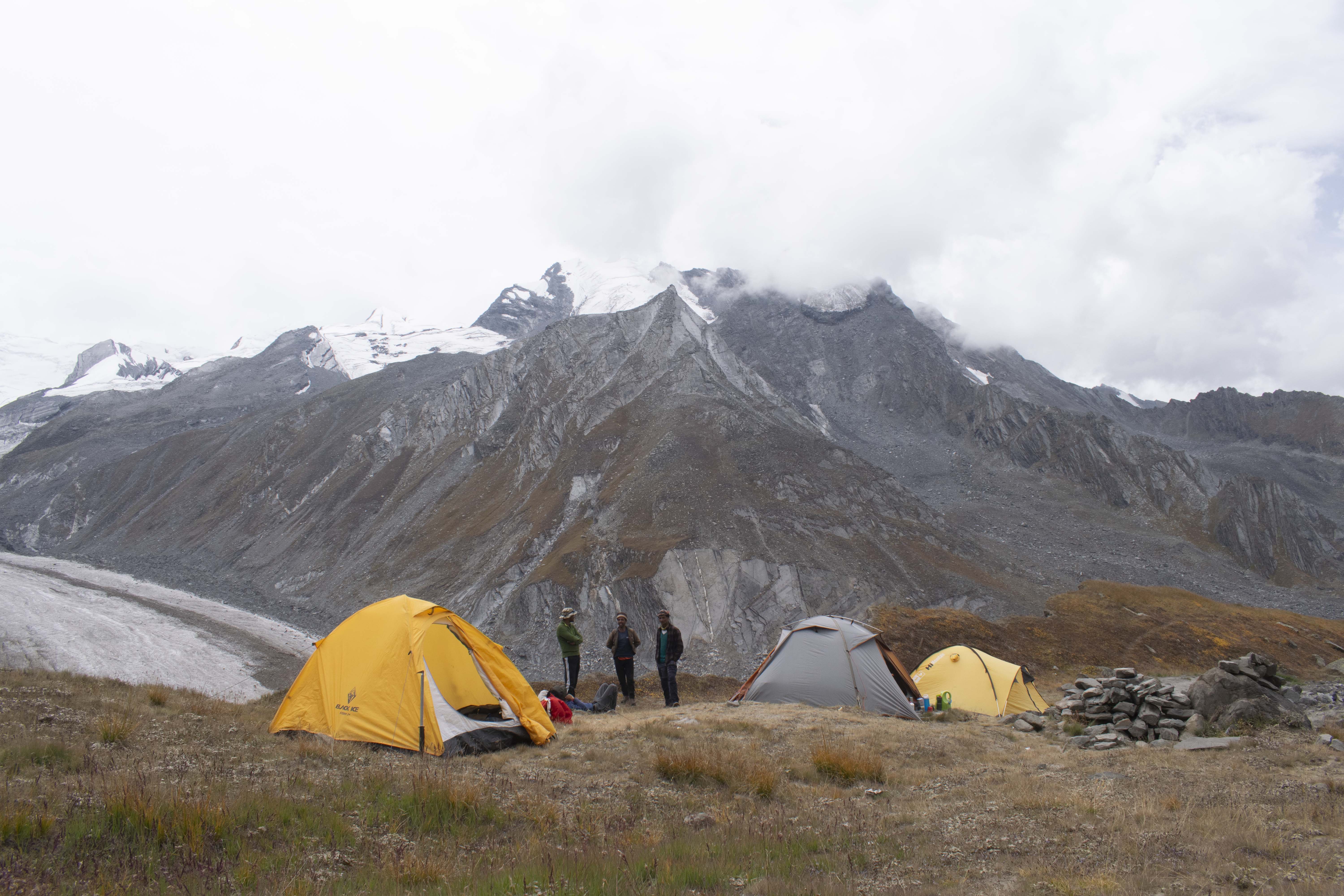 Ensuring Mountain Safety and Risk Management | AdvenThrill